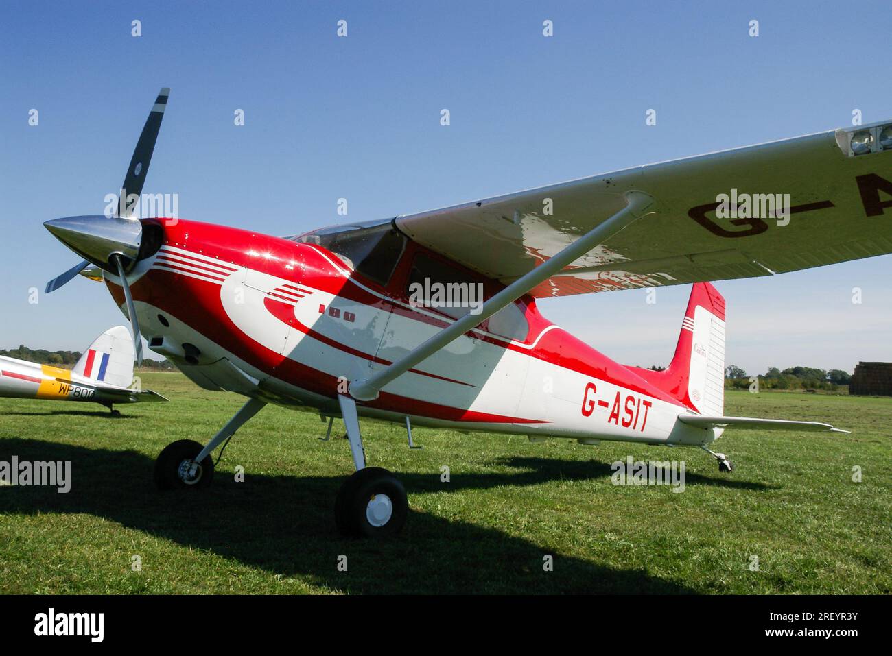 Cessna 180 hi-res stock photography and images - Alamy