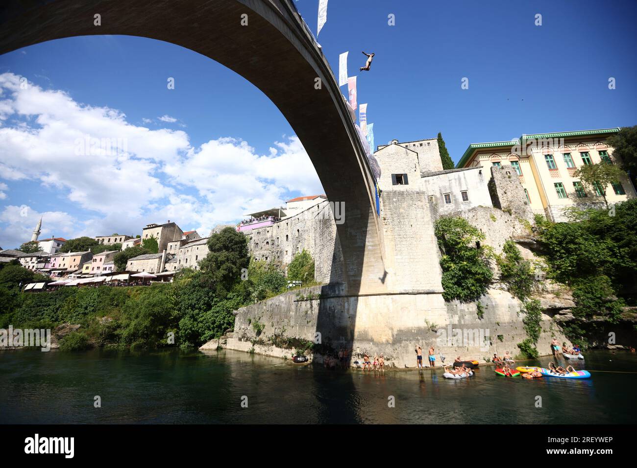 Mostar bridge jumping festival hi-res stock photography and images - Alamy