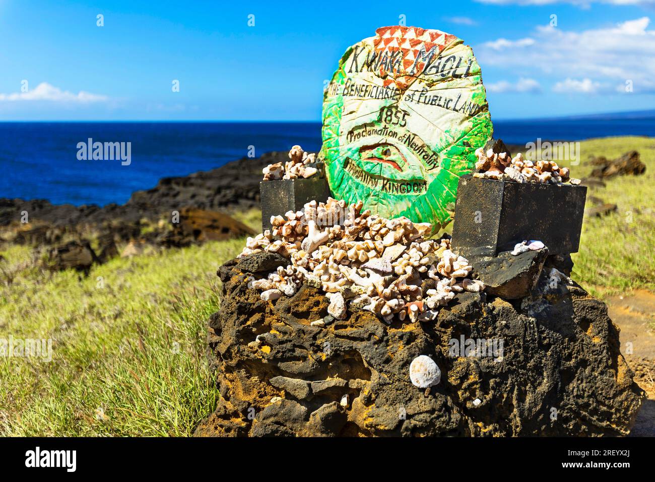 Hawaiian Kingdom rocks, Hawai'i, USA Stock Photo - Alamy