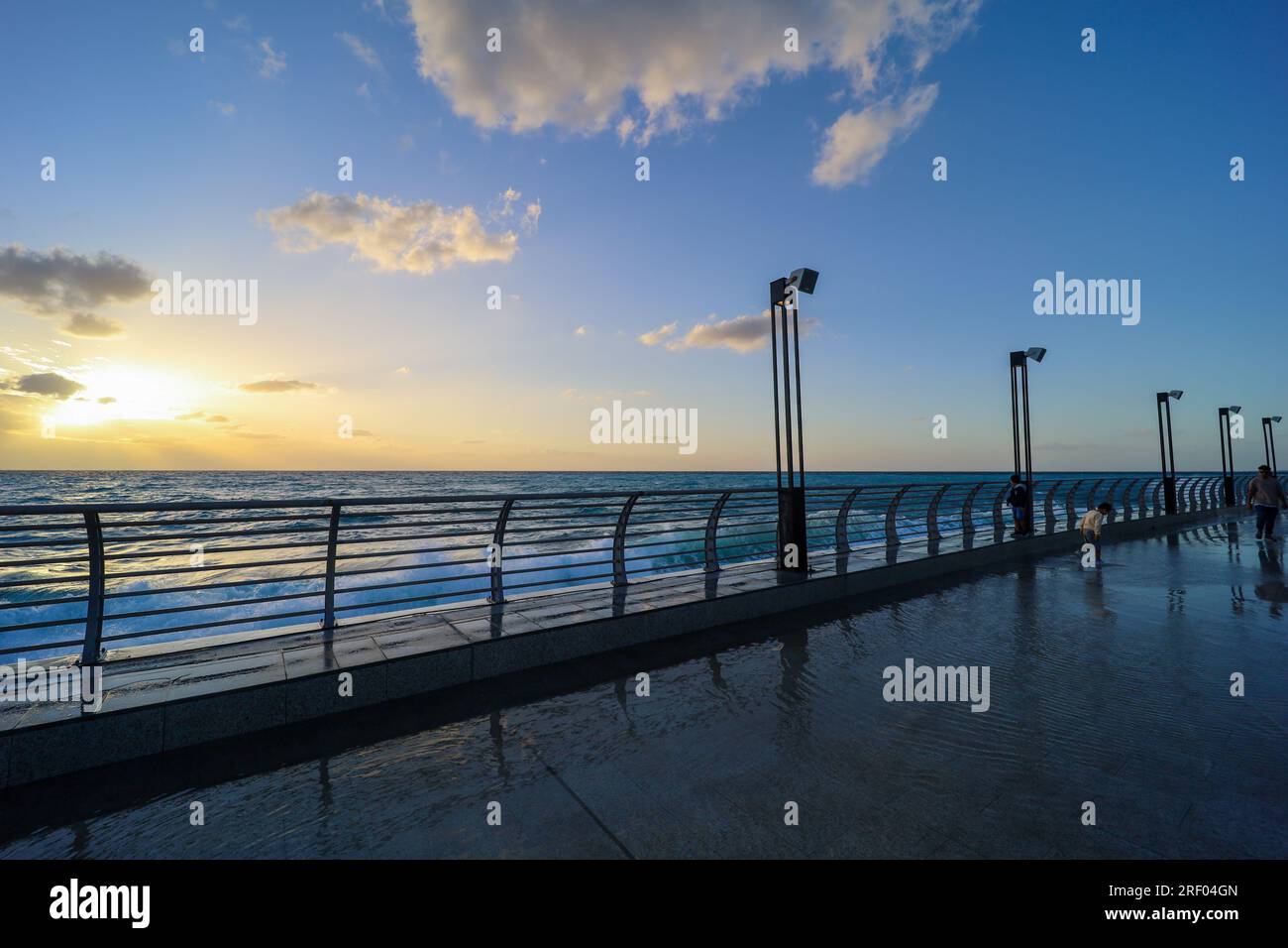 Jeddah , Saudi Arabia Dec 23 2022 - Jeddah Art Promenade - City Beach ...