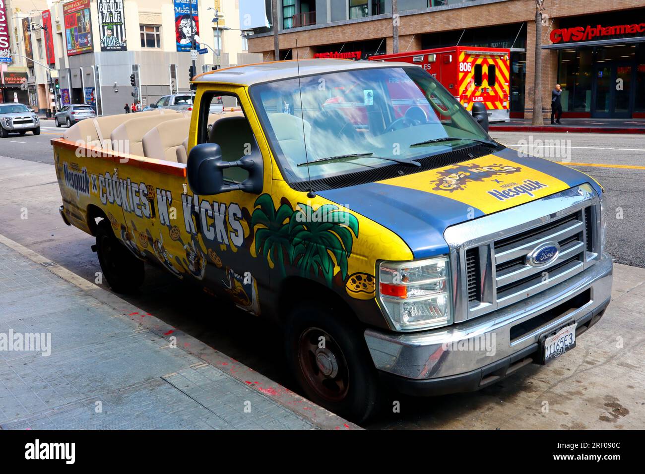 Hollywood (Los Angeles), California: All Arround Hollywood Tour Van ...