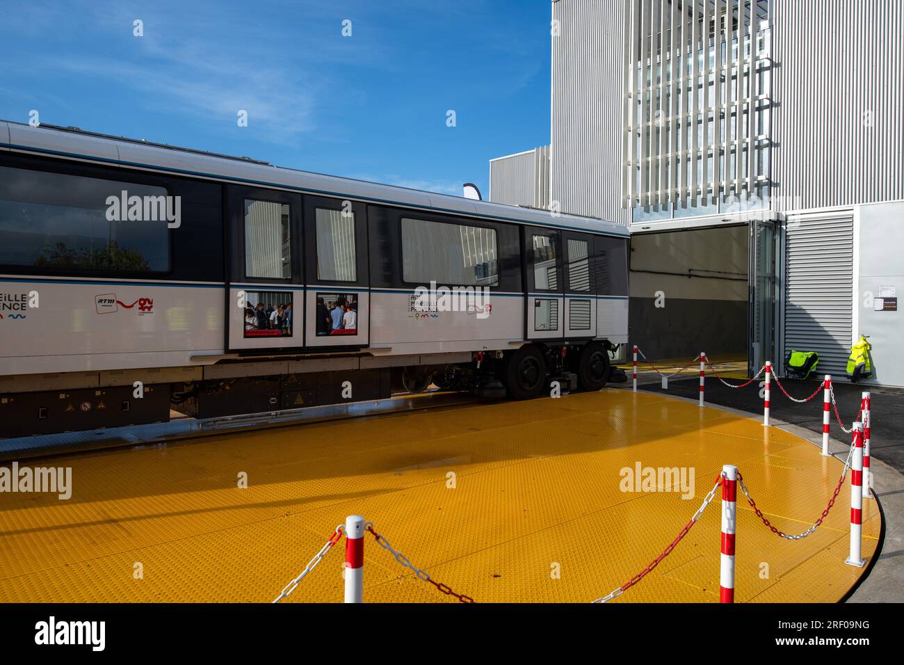 Ora ito 2024 hi-res stock photography and images - Alamy