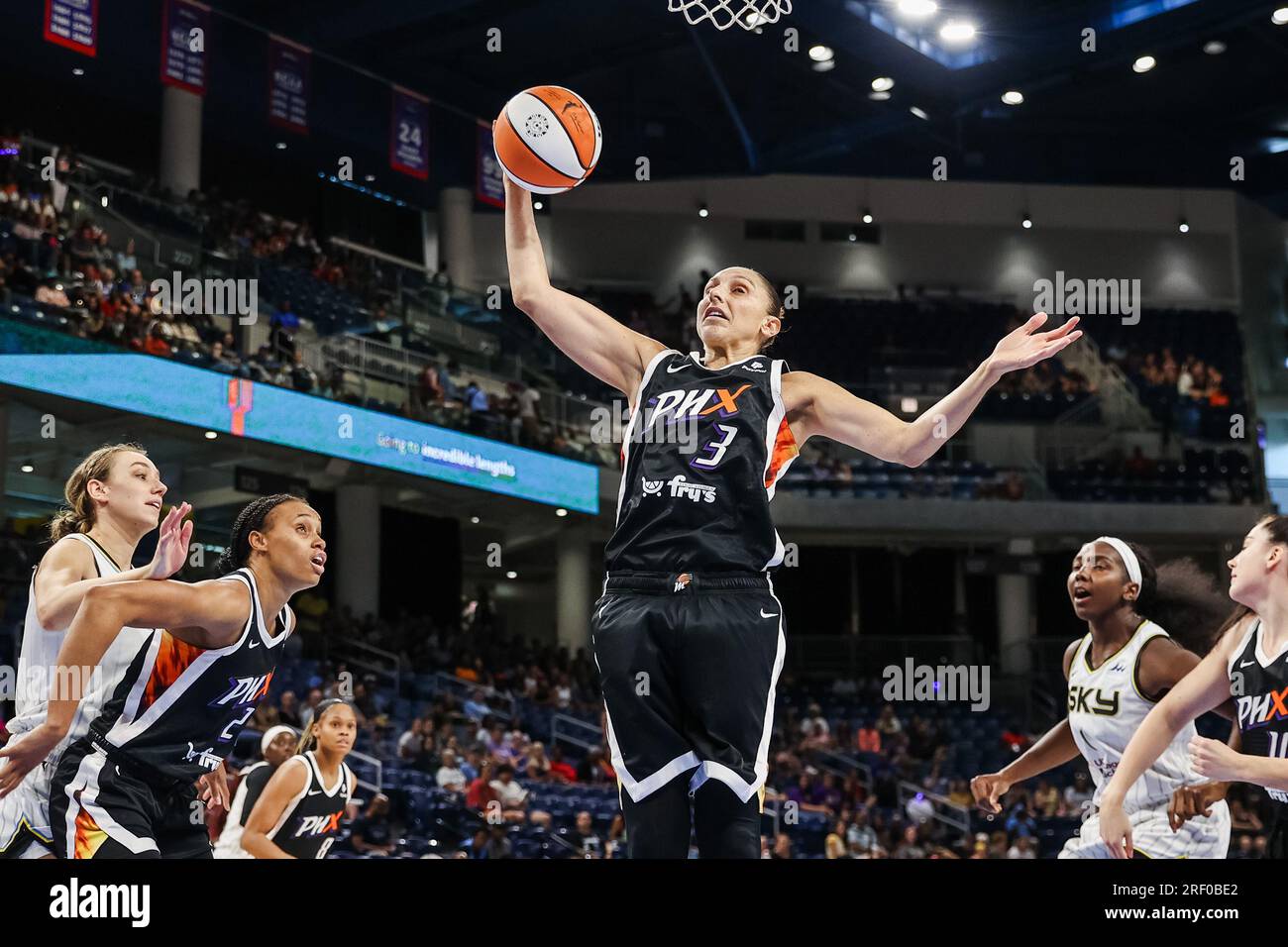 Diana taurasi 2023 hi-res stock photography and images - Alamy