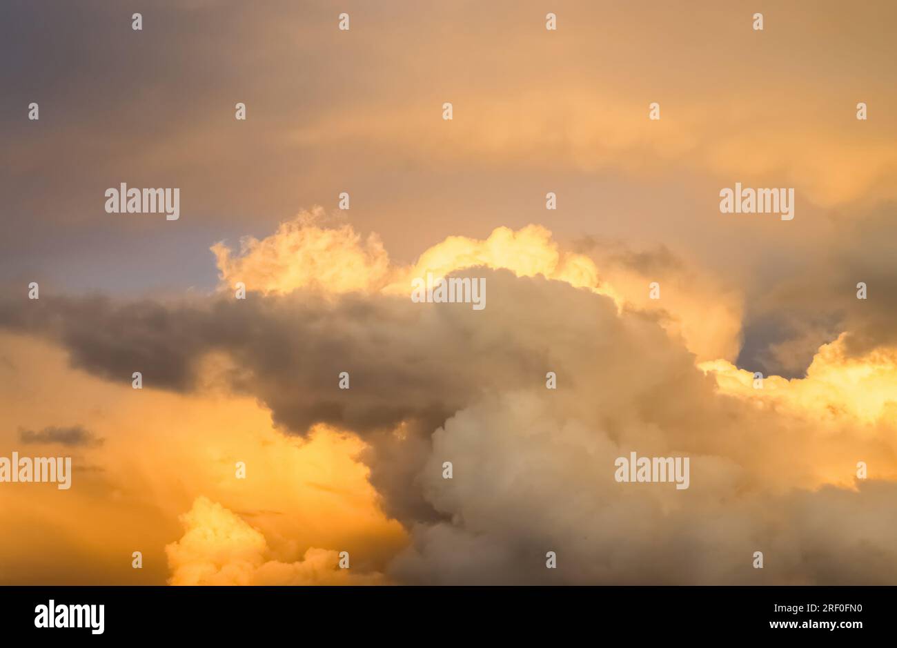 Stunning dark cloud formations right before a thunderstorm Stock Photo ...