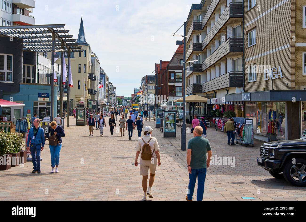 Senioren sightseeing hi-res stock photography and images - Alamy