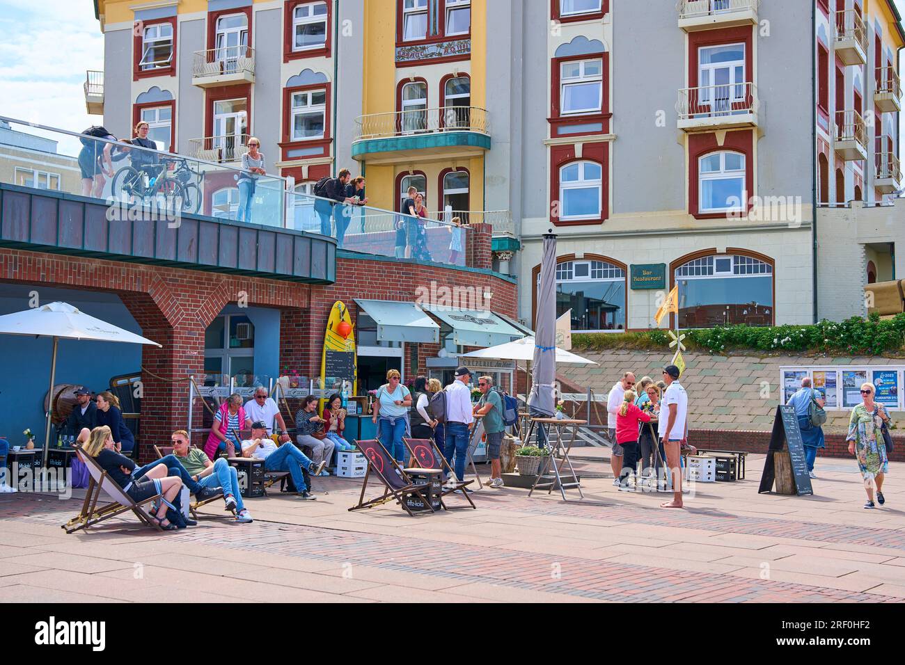 Tourists in the city on June 24, 2023 in Westerland, Sylt Island ...