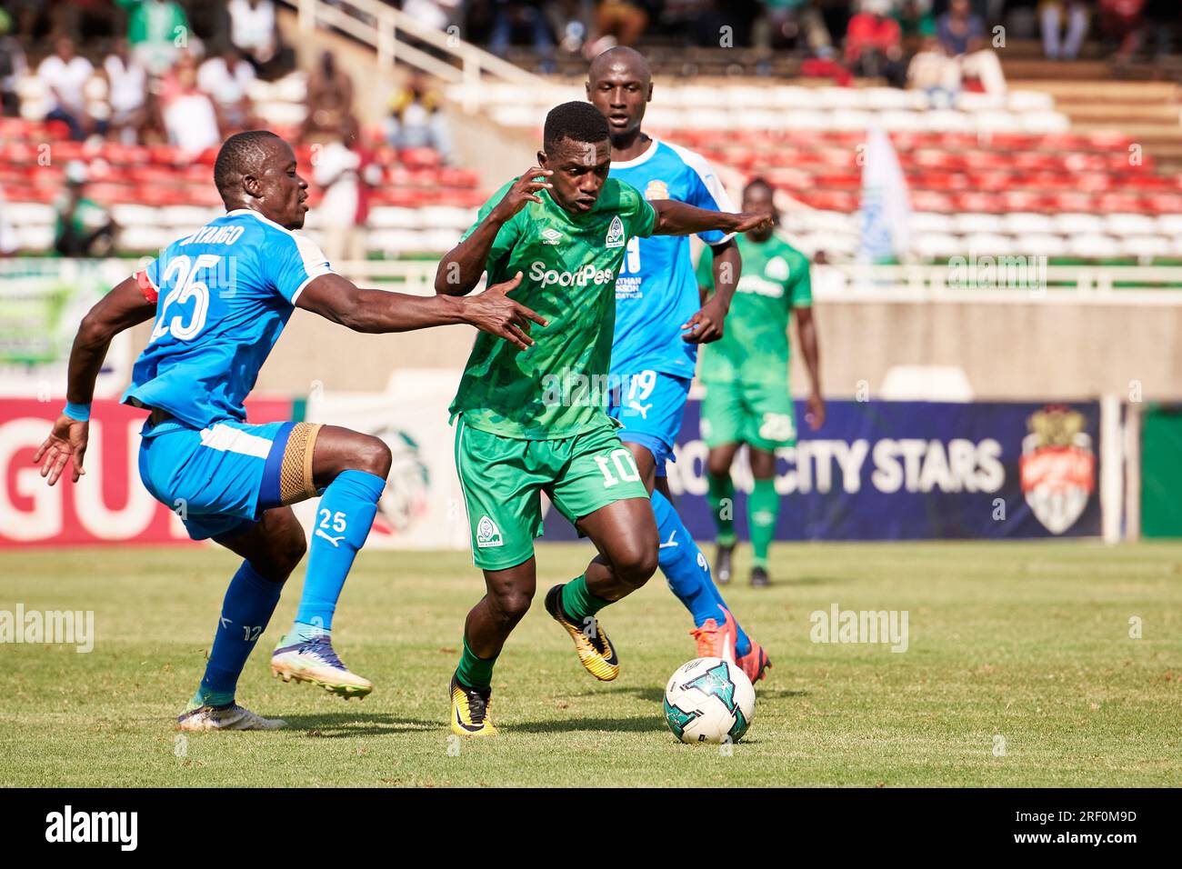 Soccer players all stars africa team hi-res stock photography and ...
