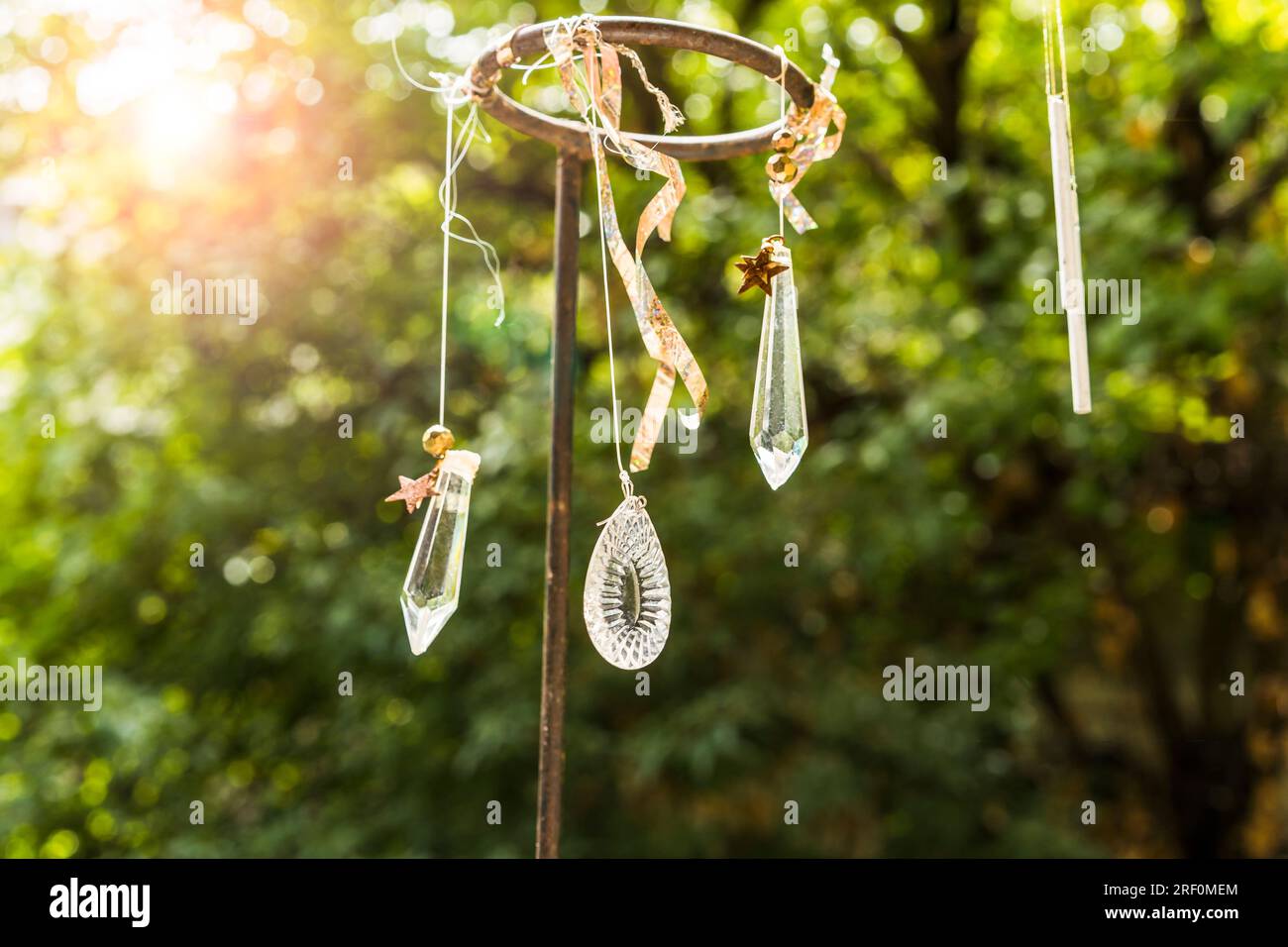 Meditatiion mineral hi-res stock photography and images - Alamy