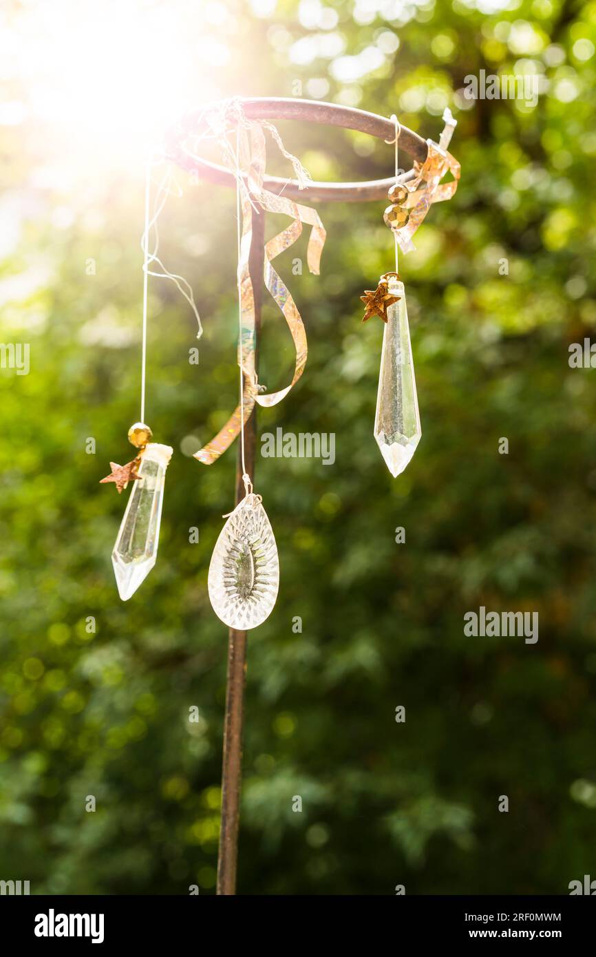 Clear quartz hanging hi-res stock photography and images - Alamy