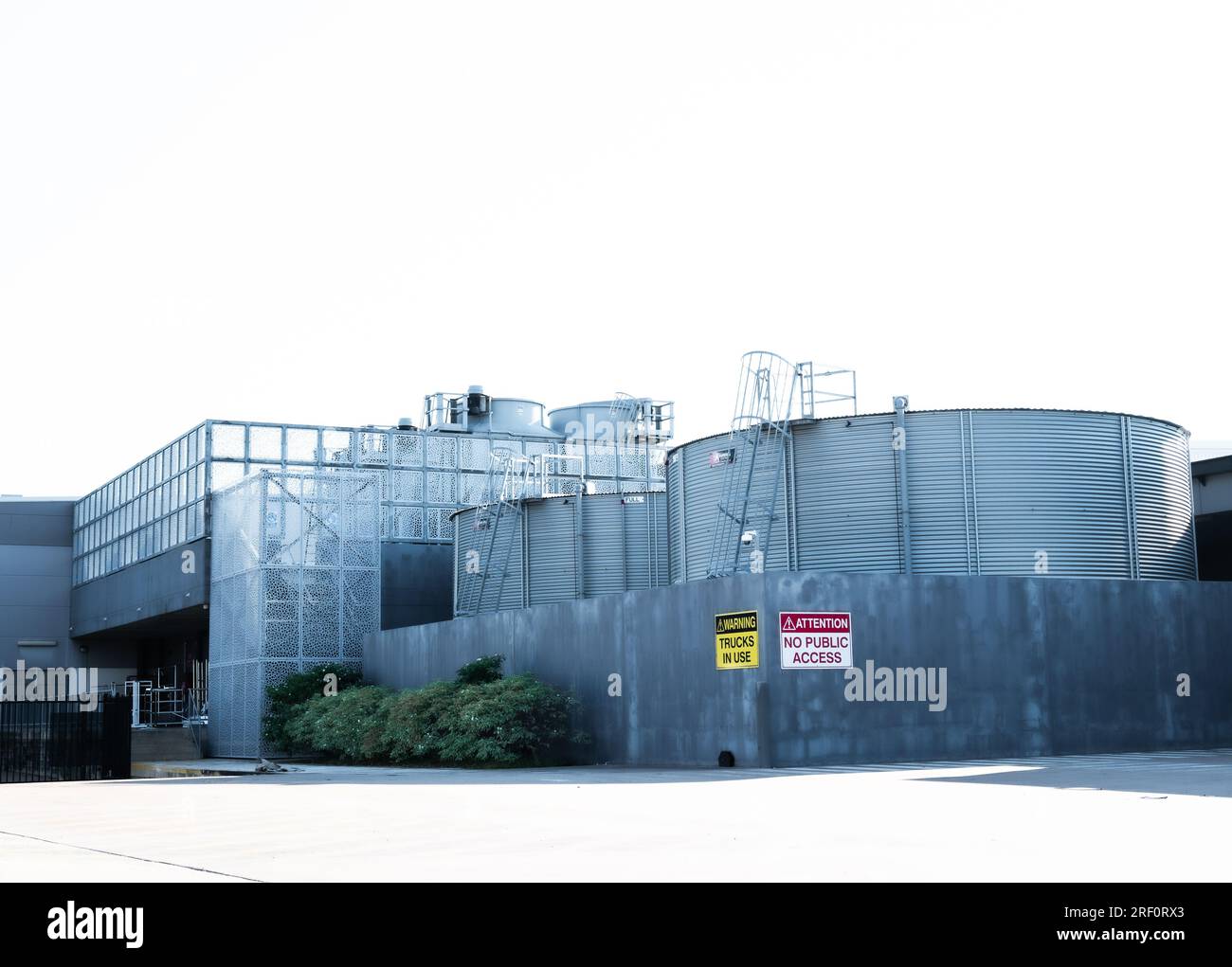 Mechanical draft cooling hi-res stock photography and images - Alamy