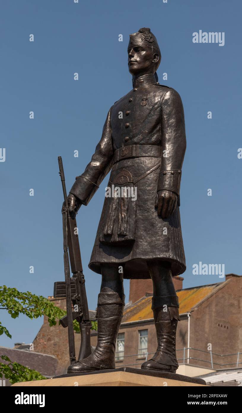 Queens own highlander hi-res stock photography and images - Alamy