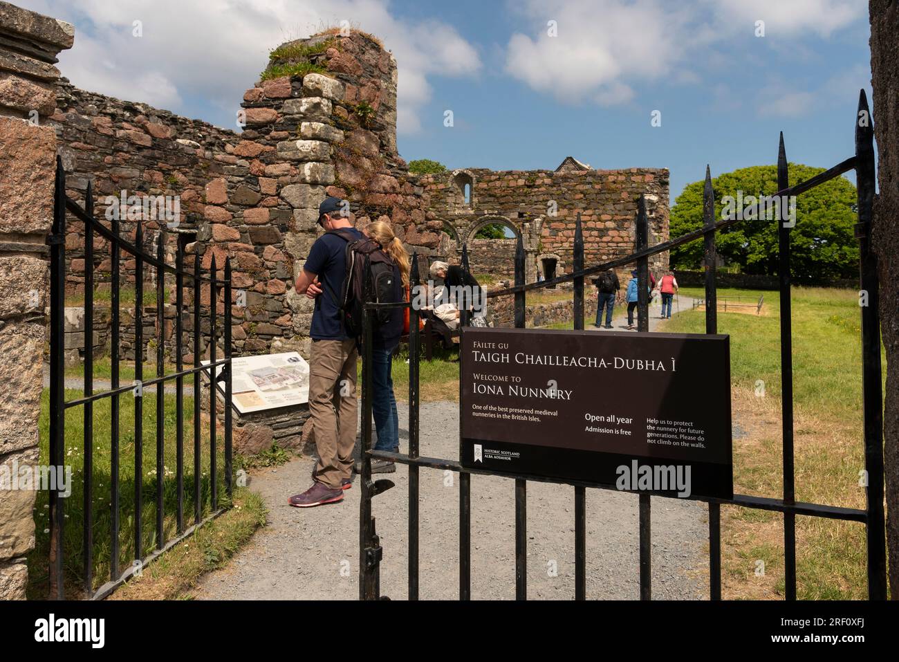 Medieval nunnery hi-res stock photography and images - Alamy