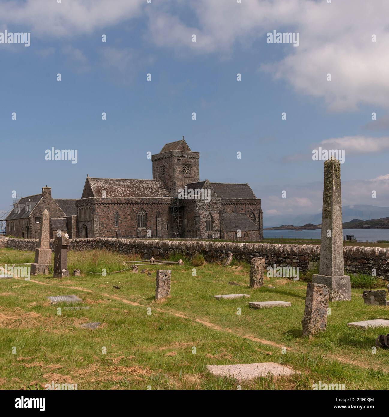 Iona abbey architecture stone hi-res stock photography and images - Alamy