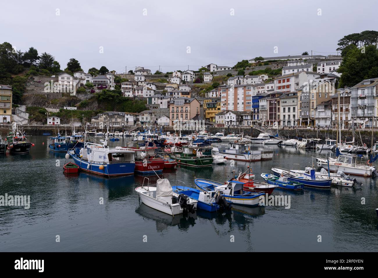 Luarca cementerio hi-res stock photography and images - Alamy