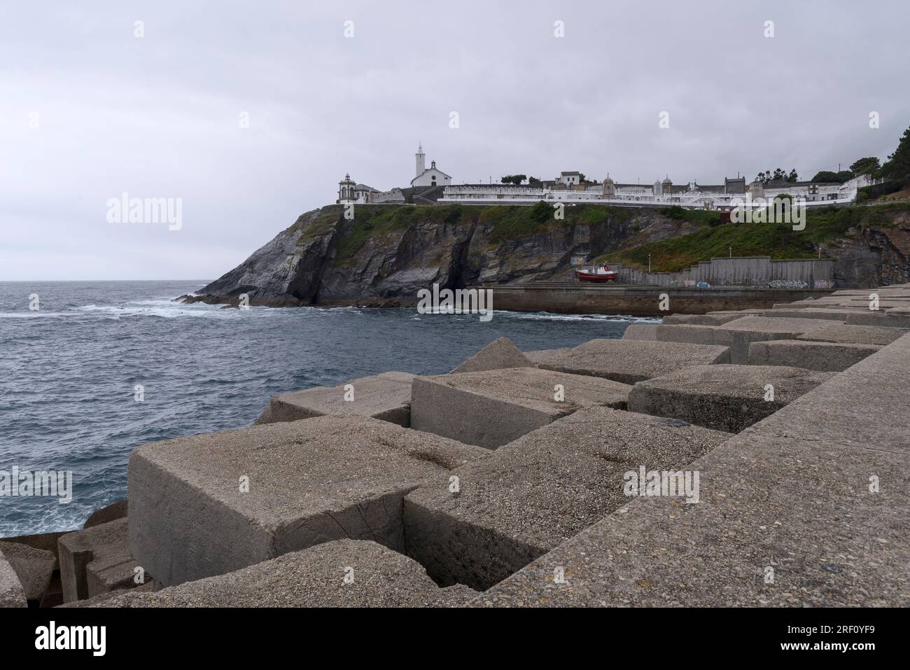Luarca cementerio hi-res stock photography and images - Alamy