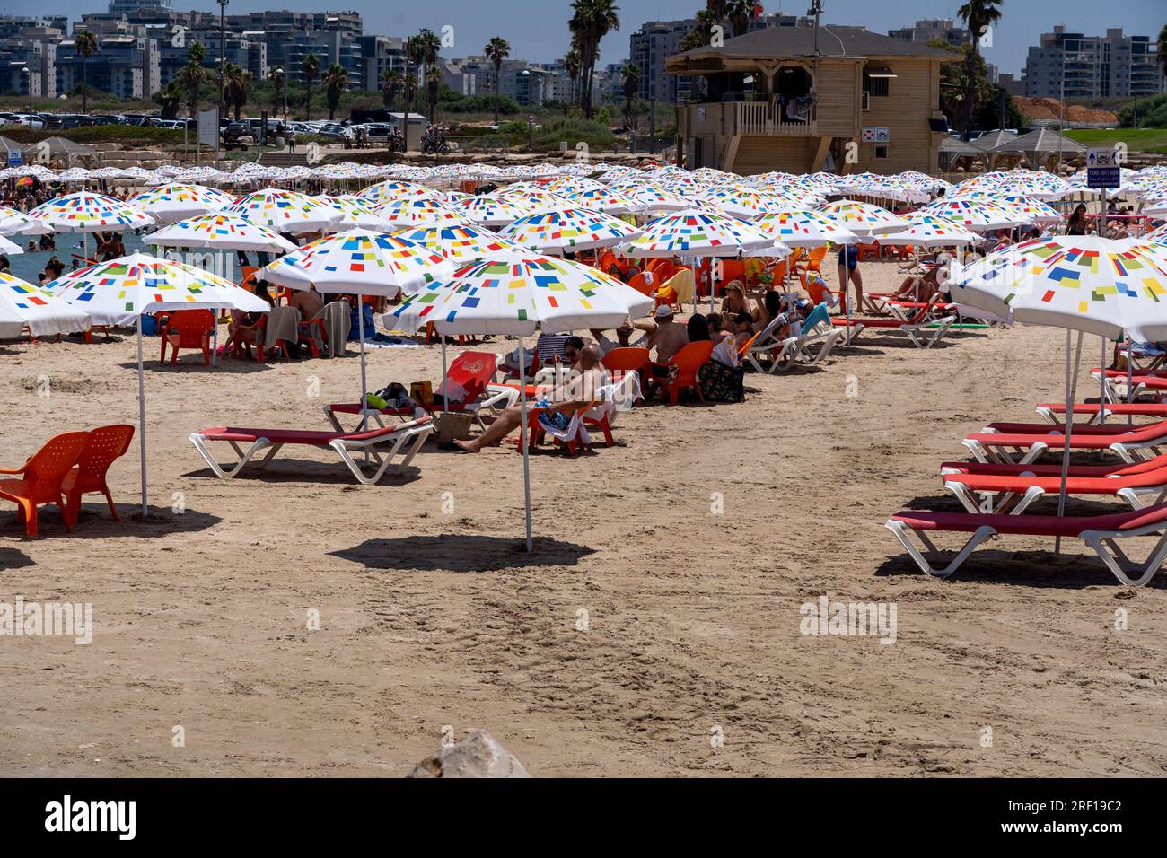 Israel tel aviv sunbathing on hi-res stock photography and images - Alamy