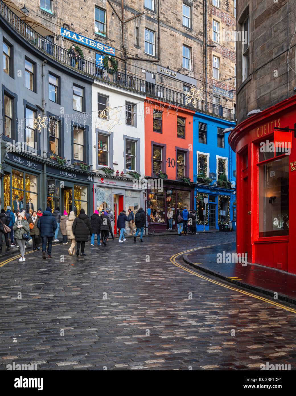 Victoria street scottish architecture hi-res stock photography and ...