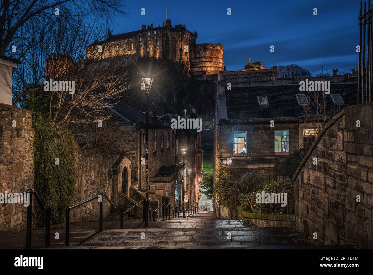 Scenic view of Edinburgh Castle from Vennel Steps in Grassmarket area ...