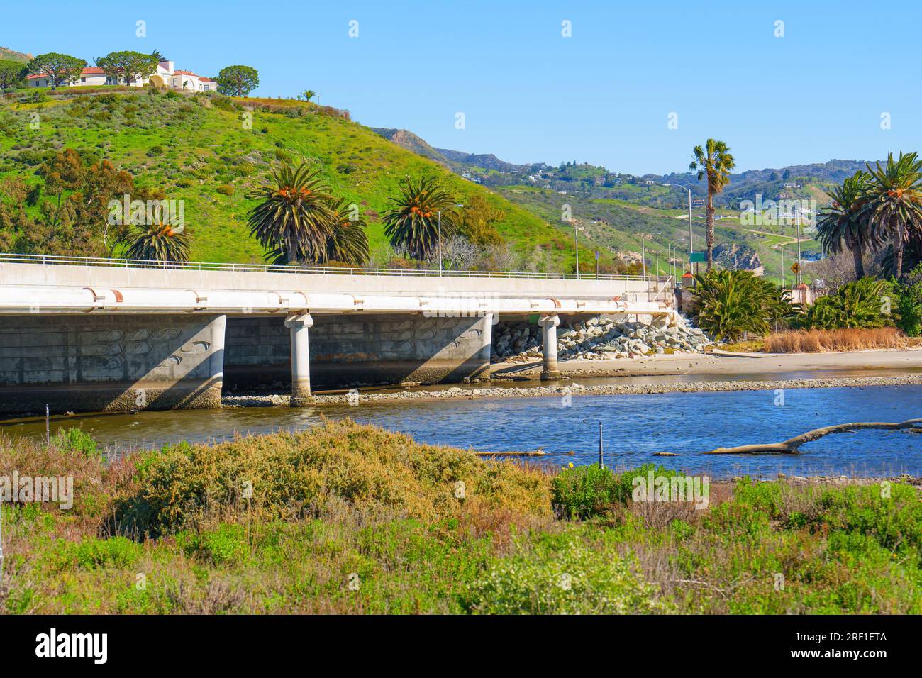 Pacific Coast Highway and city view from the Malibu Lagoon area in ...
