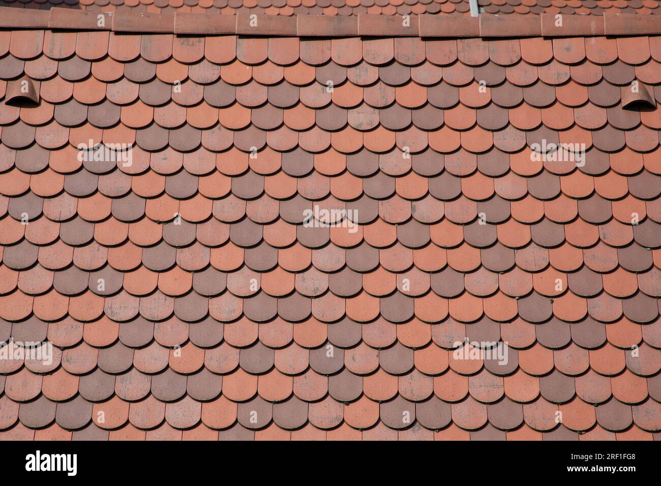 Red clay roof tiles seamless hi-res stock photography and images - Alamy