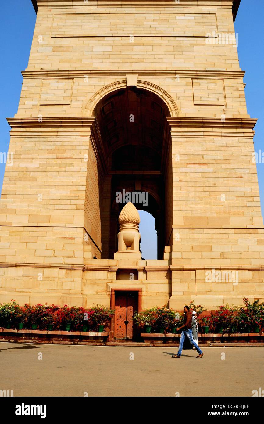Partial view of India Gate, New Delhi, India Stock Photo - Alamy
