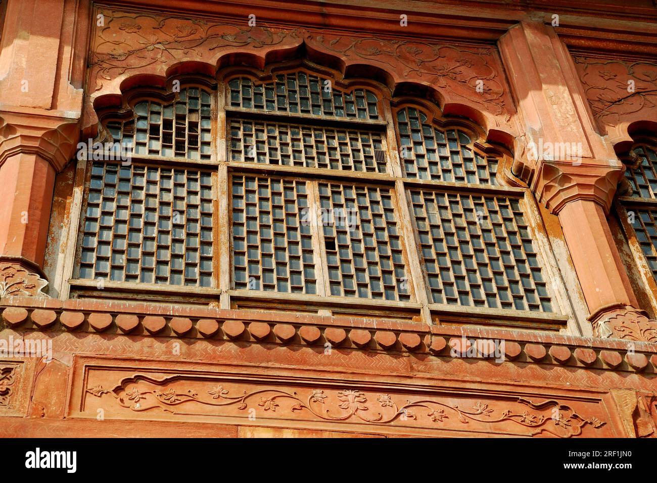 Partial view of Naubat Khana (Drum House), Red Fort Complex, New Delhi ...
