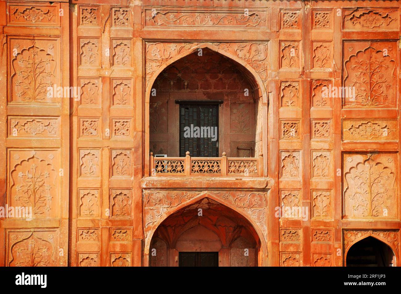 Partial view of Naubat Khana (Drum House), Red Fort Complex, New Delhi ...