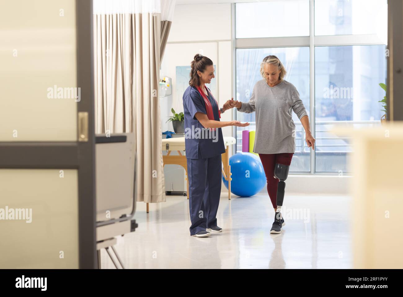 Artificial leg female hi-res stock photography and images - Alamy