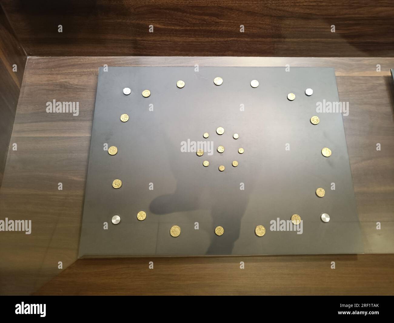 Kalachuri coins. Ratnapra, Nagri script Stock Photo - Alamy