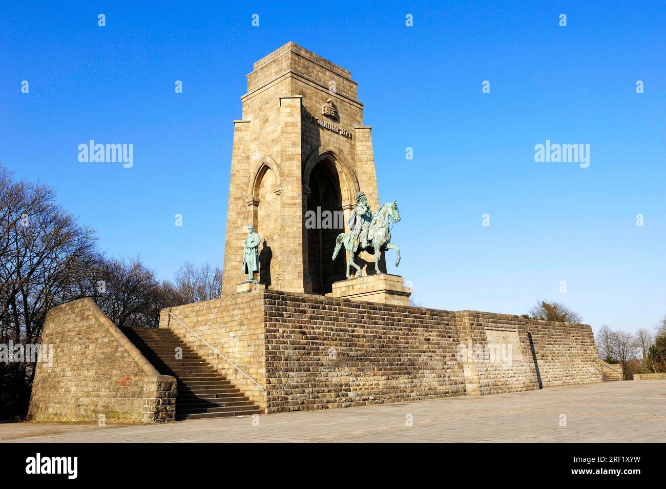 Kaiser Wilhelm Monument, Kaiser Wilhelm equestrian statue and Graf von ...
