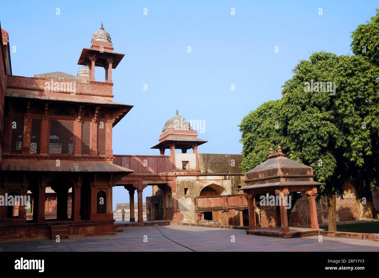 Palace complex, Birbals, Mughal city, built 1569-1585 under Emperor ...
