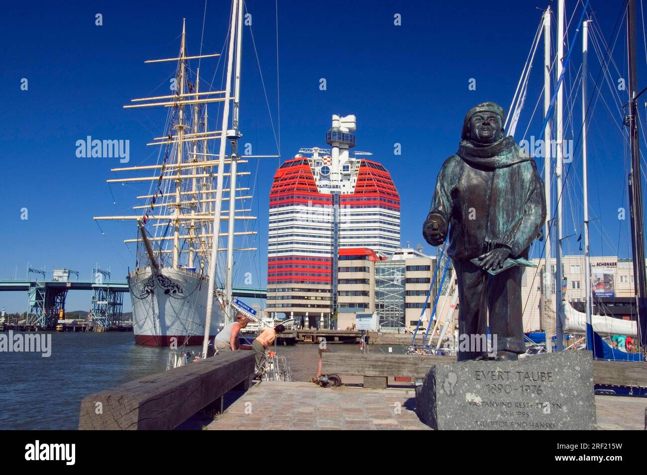 Four-masted barque Viking, Vaestergoetland, Utkiken tower and statue of ...
