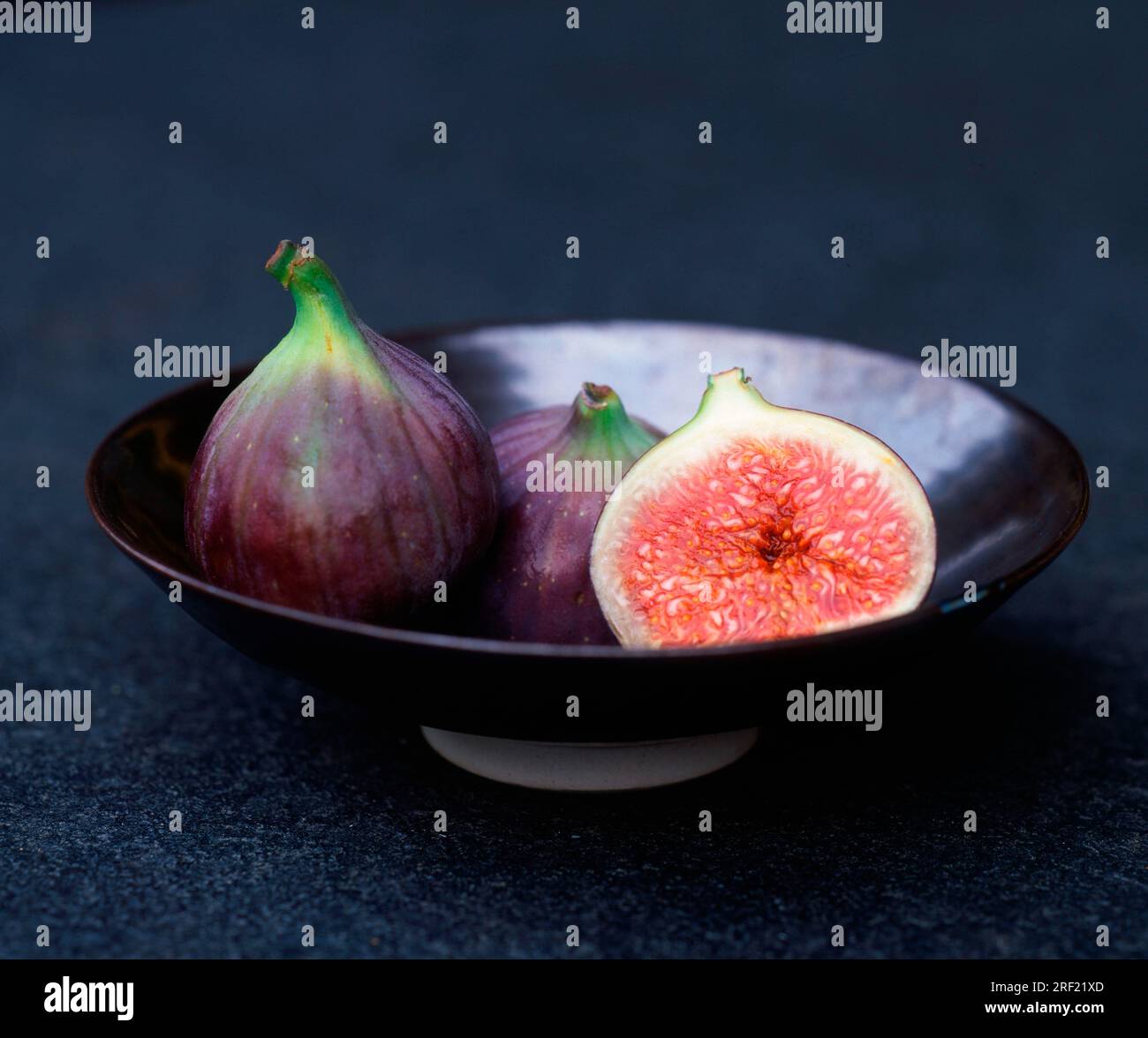 Figs (Ficus carica) in shell Stock Photo - Alamy