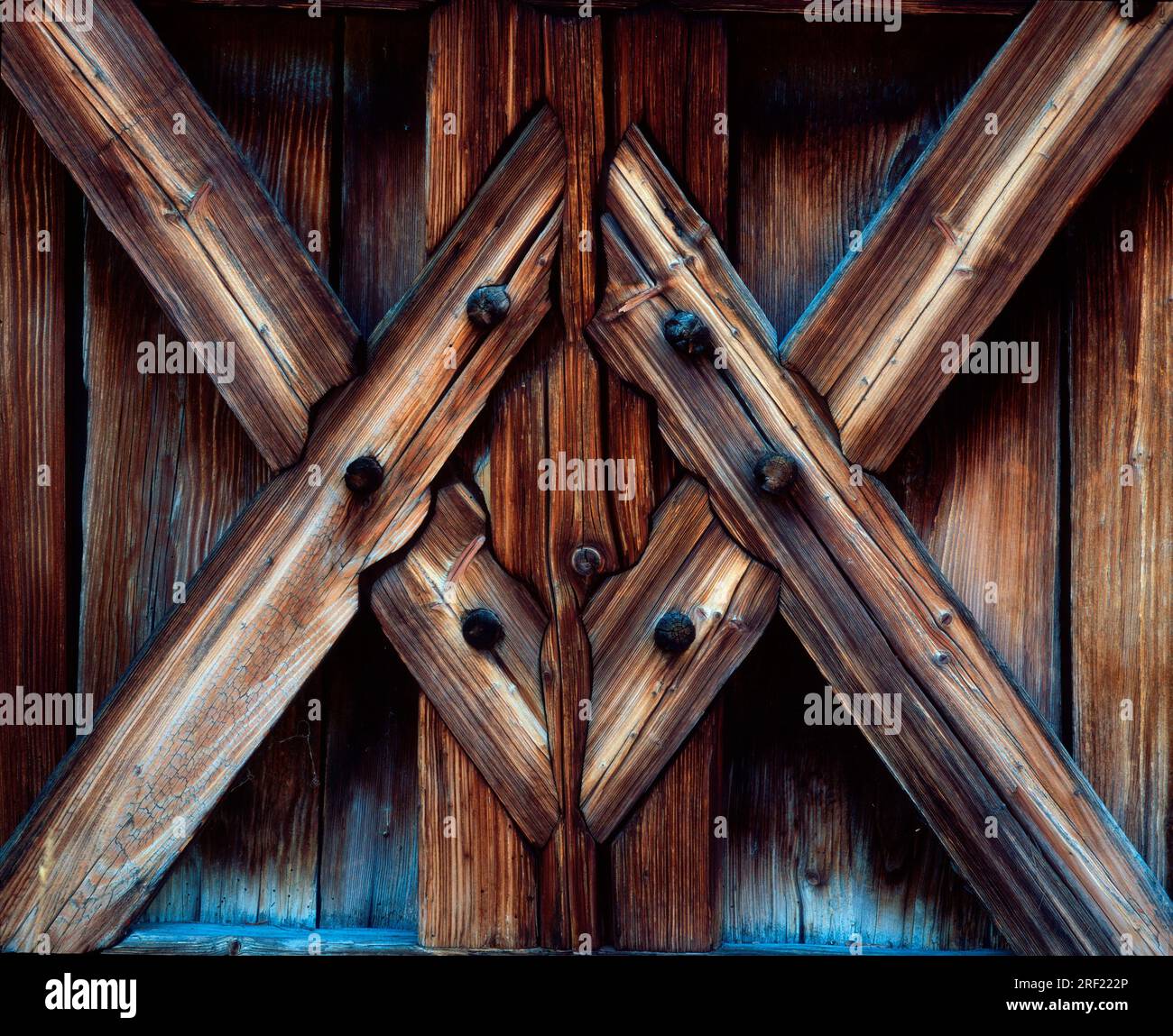 Door beams hi-res stock photography and images - Alamy
