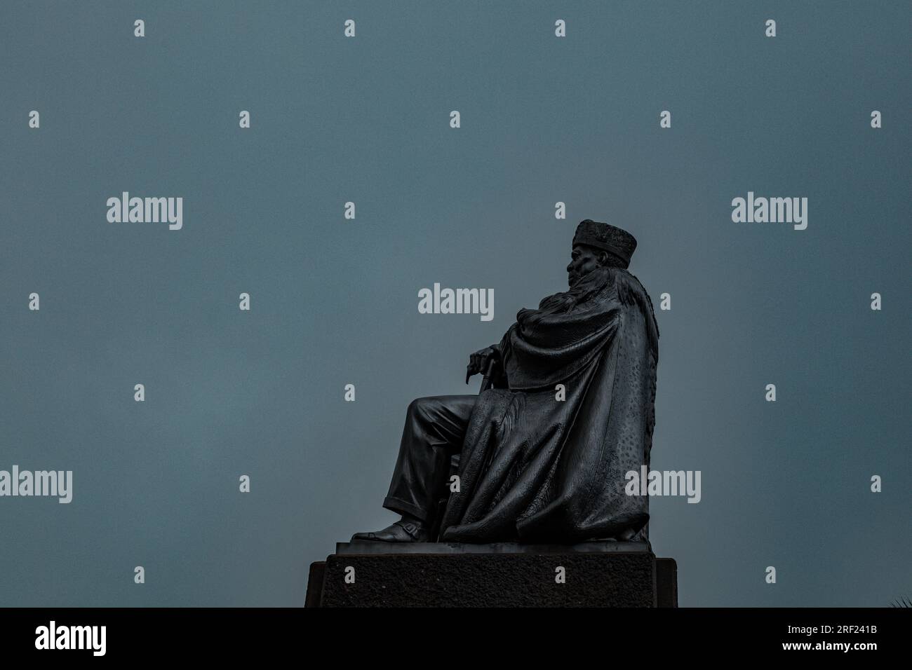 Jomo kenyatta statue hi-res stock photography and images - Alamy