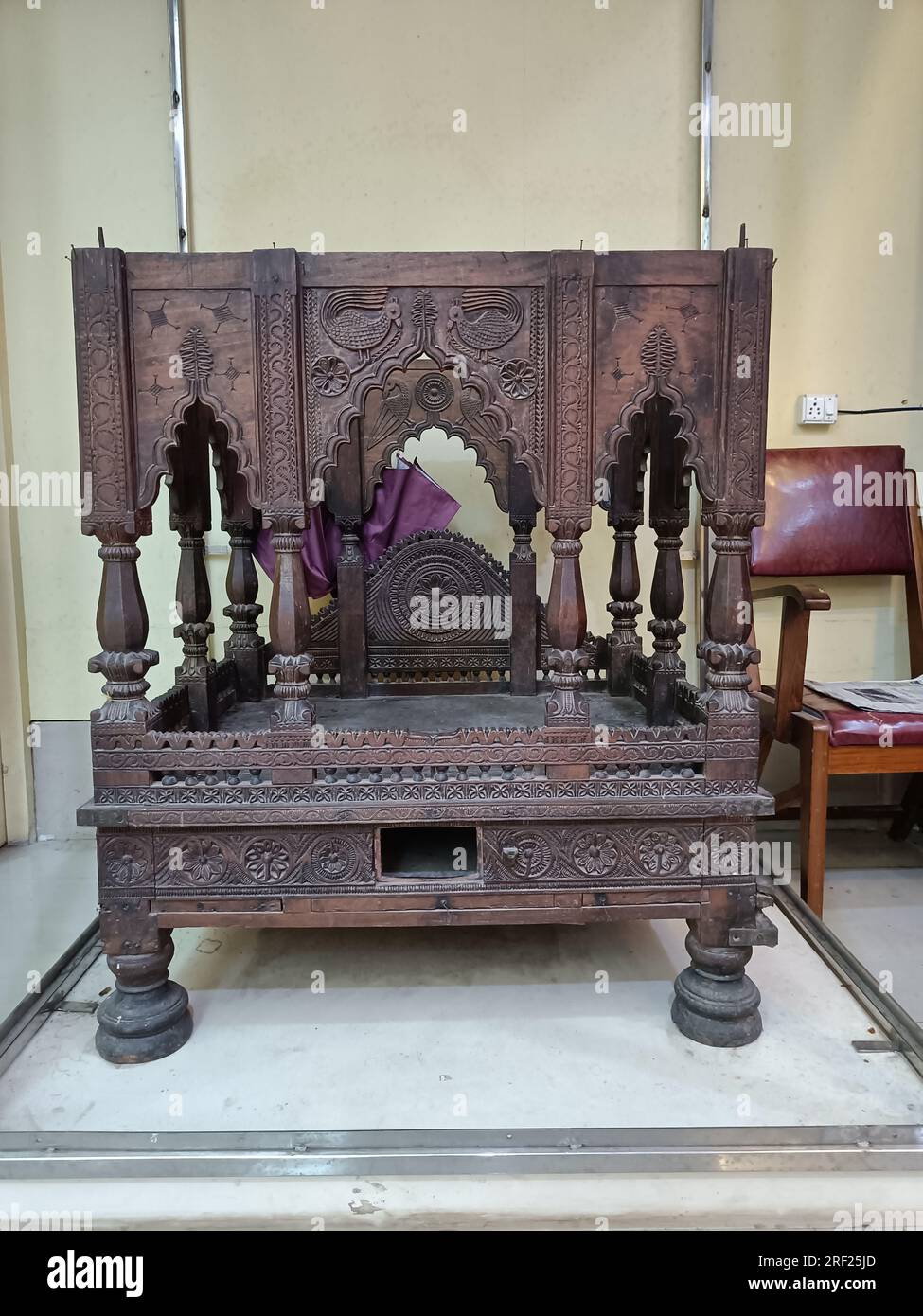 Palki doli palanquin india hi-res stock photography and images - Alamy