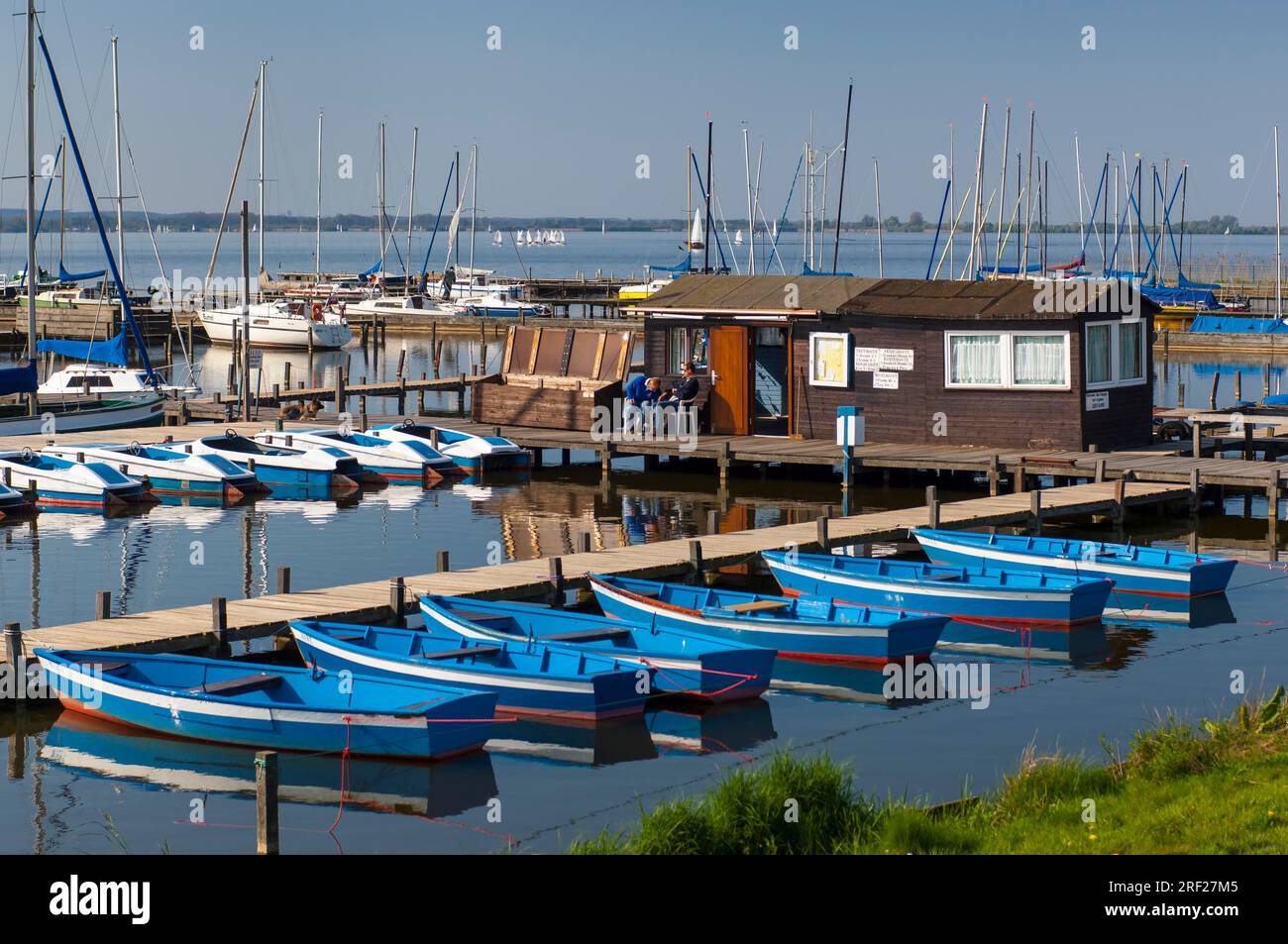Lembruch harbor hi-res stock photography and images - Alamy