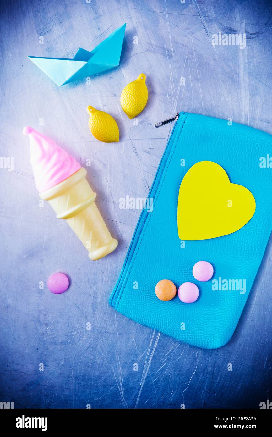 All blue items hi-res stock photography and images - Alamy