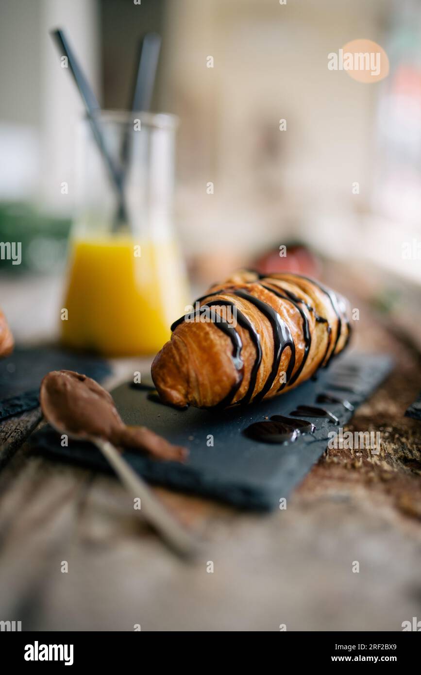 Restaurant breakfast table hi-res stock photography and images - Alamy