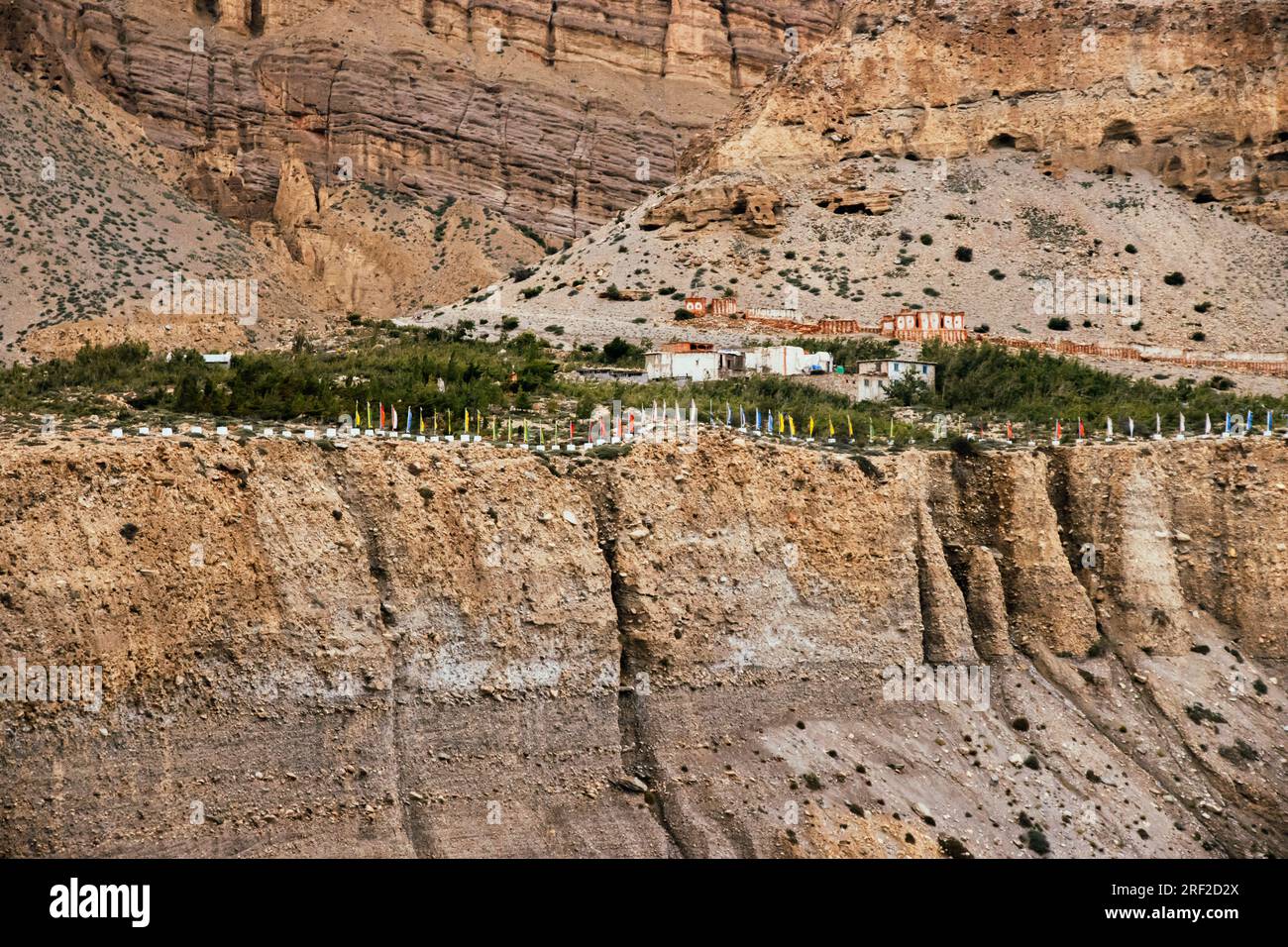Breathtaking Landscape of Upper Mutang Desert Landscape alongside ...