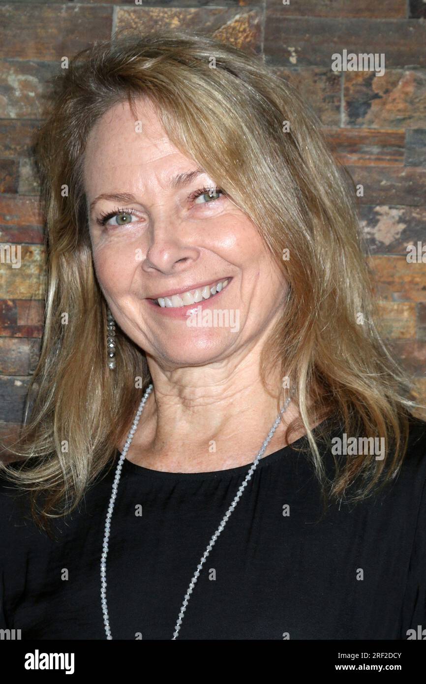 LOS ANGELES - JUL 29: Bonnie Burroughs at the General Hospital Fan Club ...
