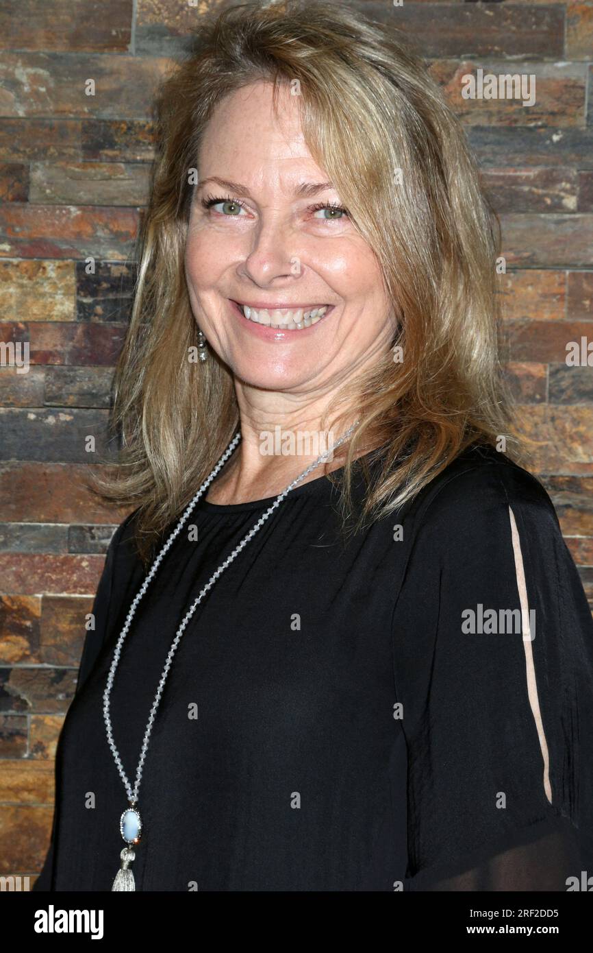 LOS ANGELES - JUL 29: Bonnie Burroughs at the General Hospital Fan Club ...