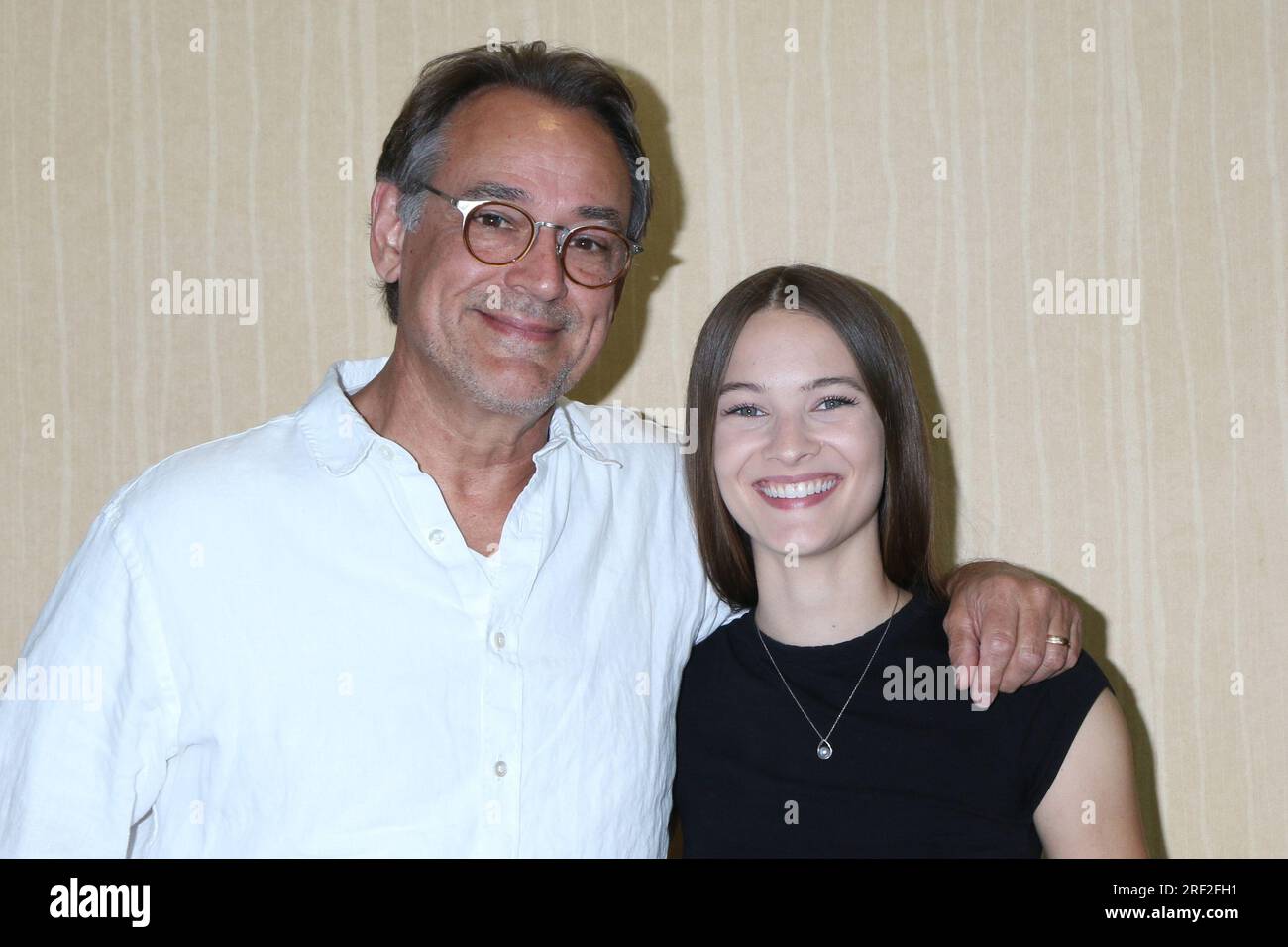 Avery kristen pohl hi-res stock photography and images - Alamy