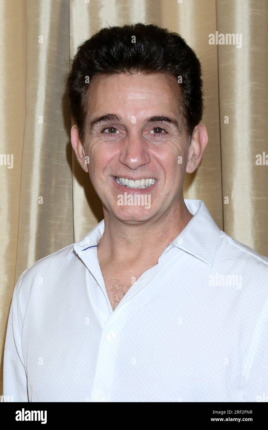 LOS ANGELES - JUL 28: Ronnie Marmo at the General Hospital Fan ...
