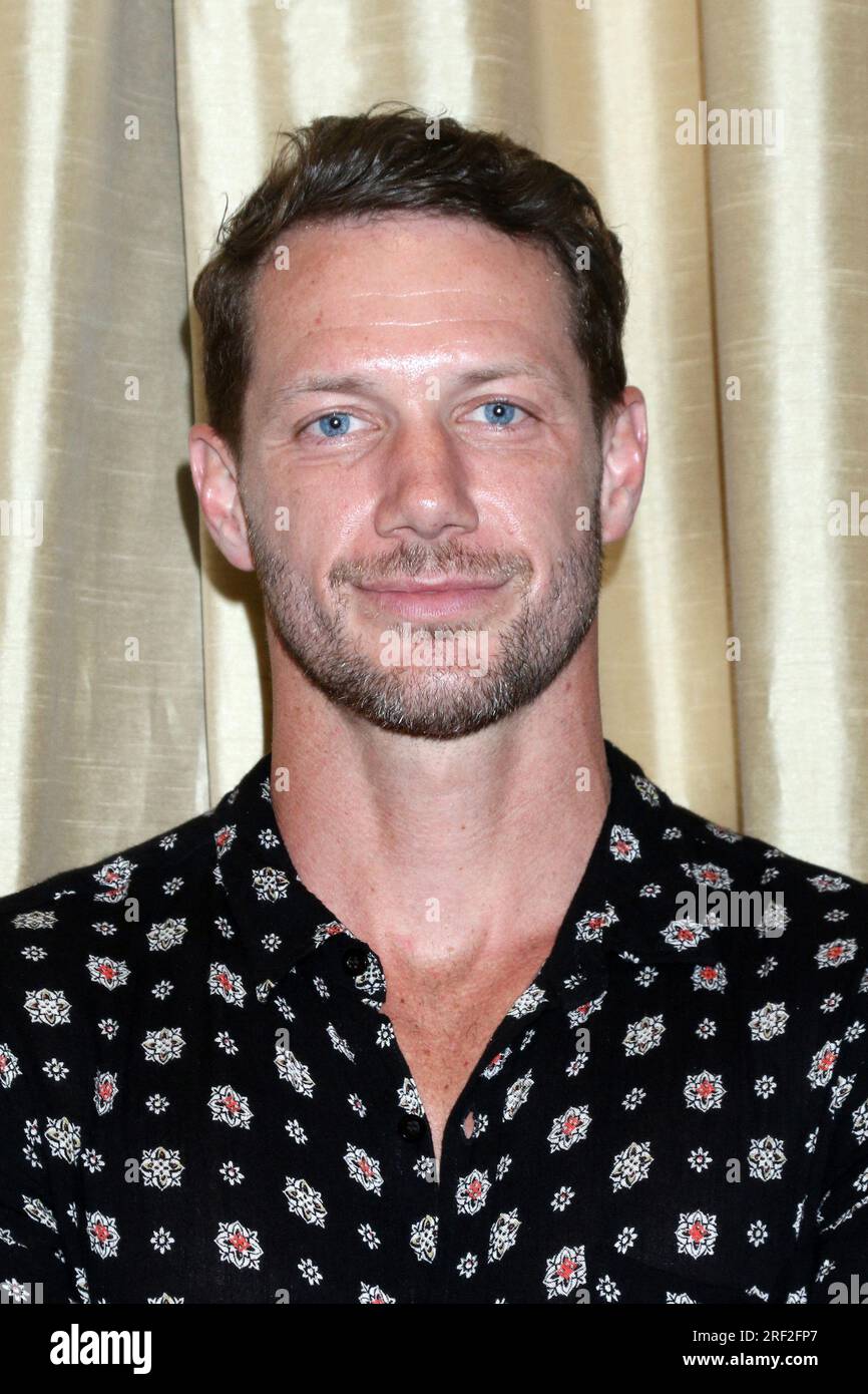 LOS ANGELES - JUL 28: Jonny Wactor at the General Hospital Fan ...