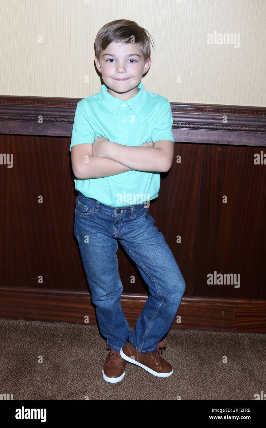 LOS ANGELES - JUL 28: Gary James Fuller at the General Hospital Fan ...