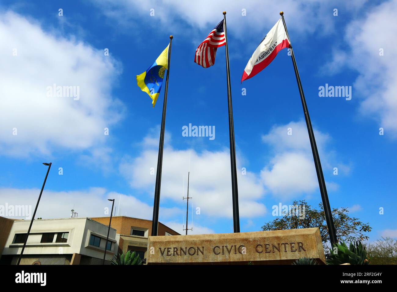 Vernon city hall hi-res stock photography and images - Alamy
