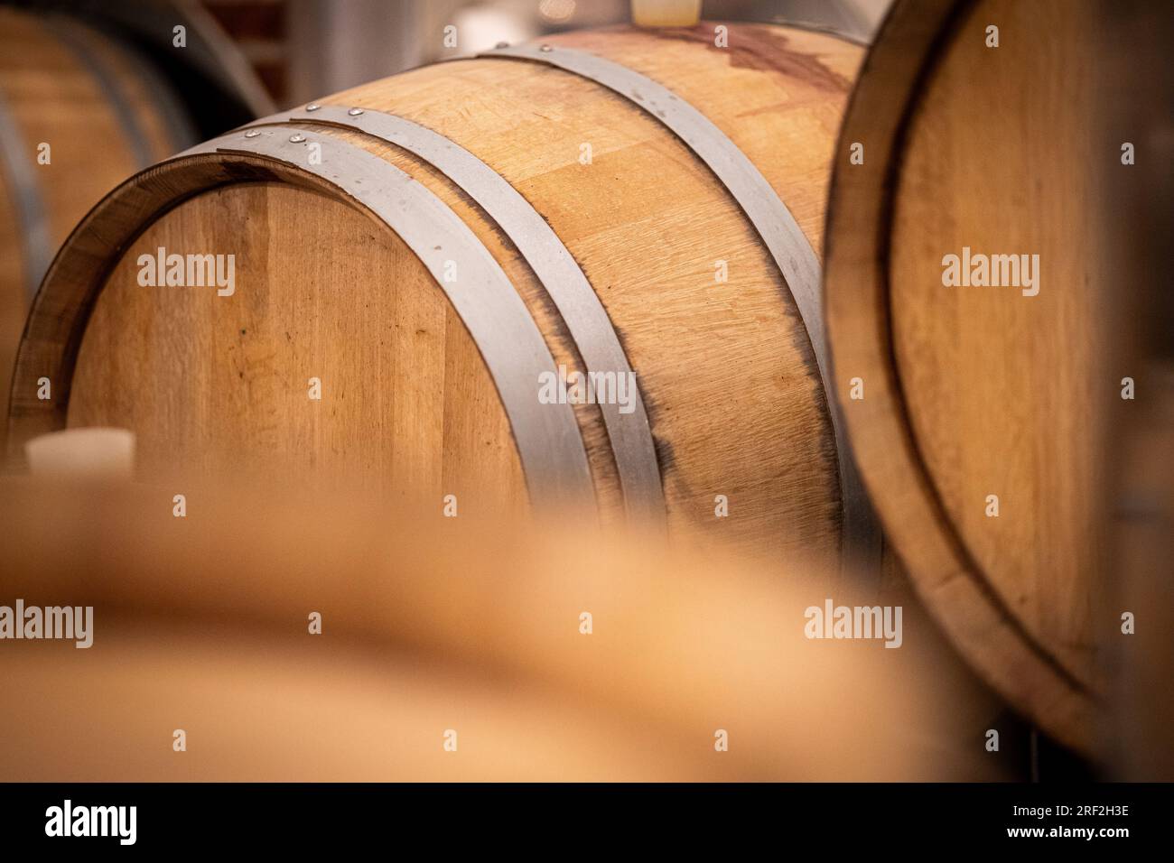 Vine barrels hi-res stock photography and images - Alamy