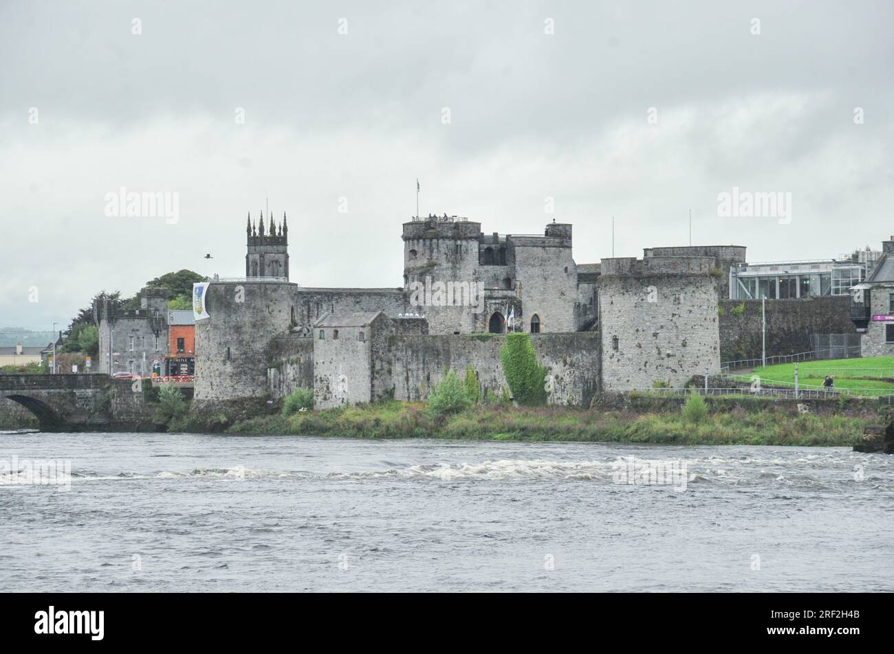 Limerick panorama hi-res stock photography and images - Alamy