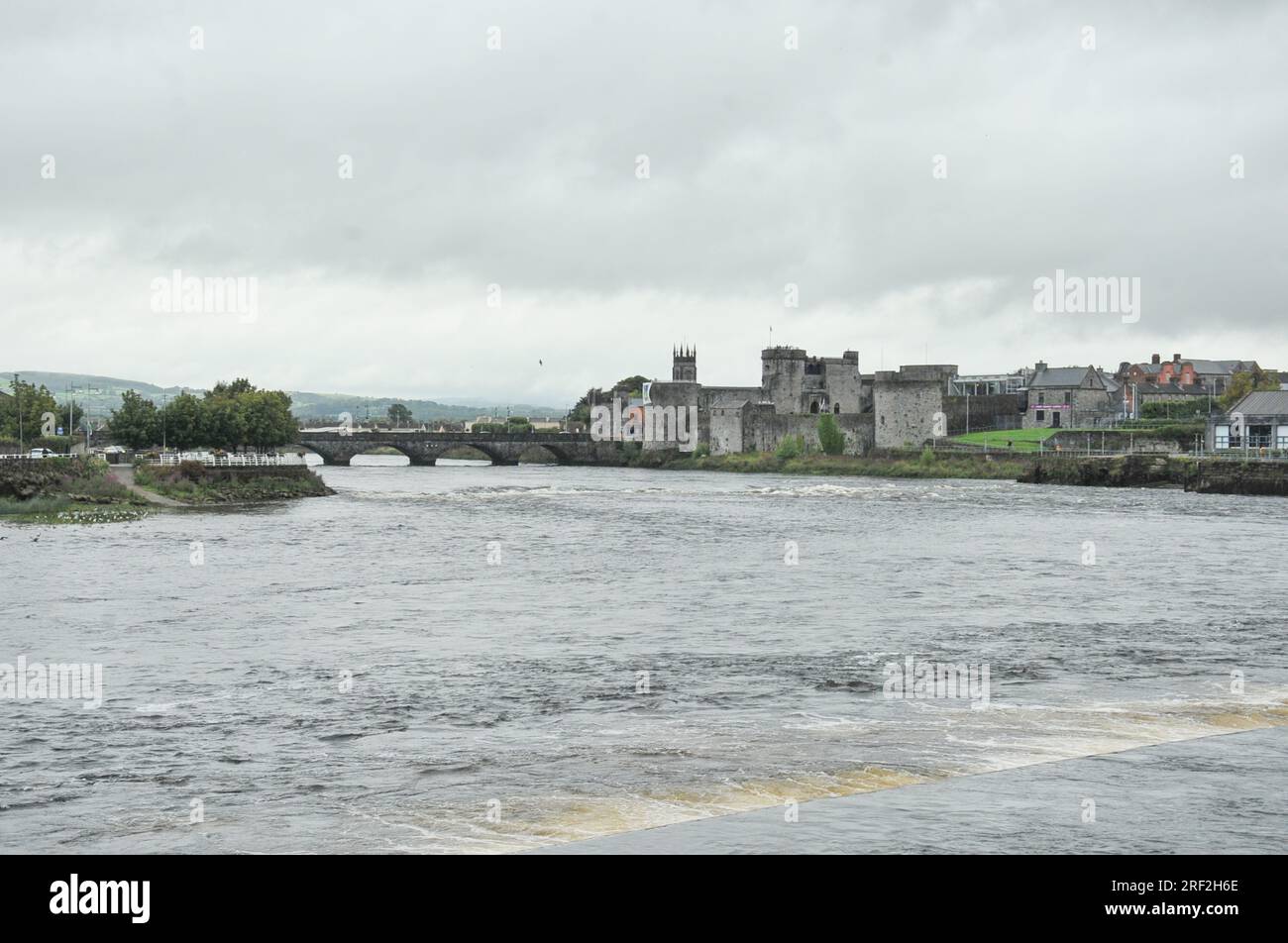 Limerick panorama hi-res stock photography and images - Alamy
